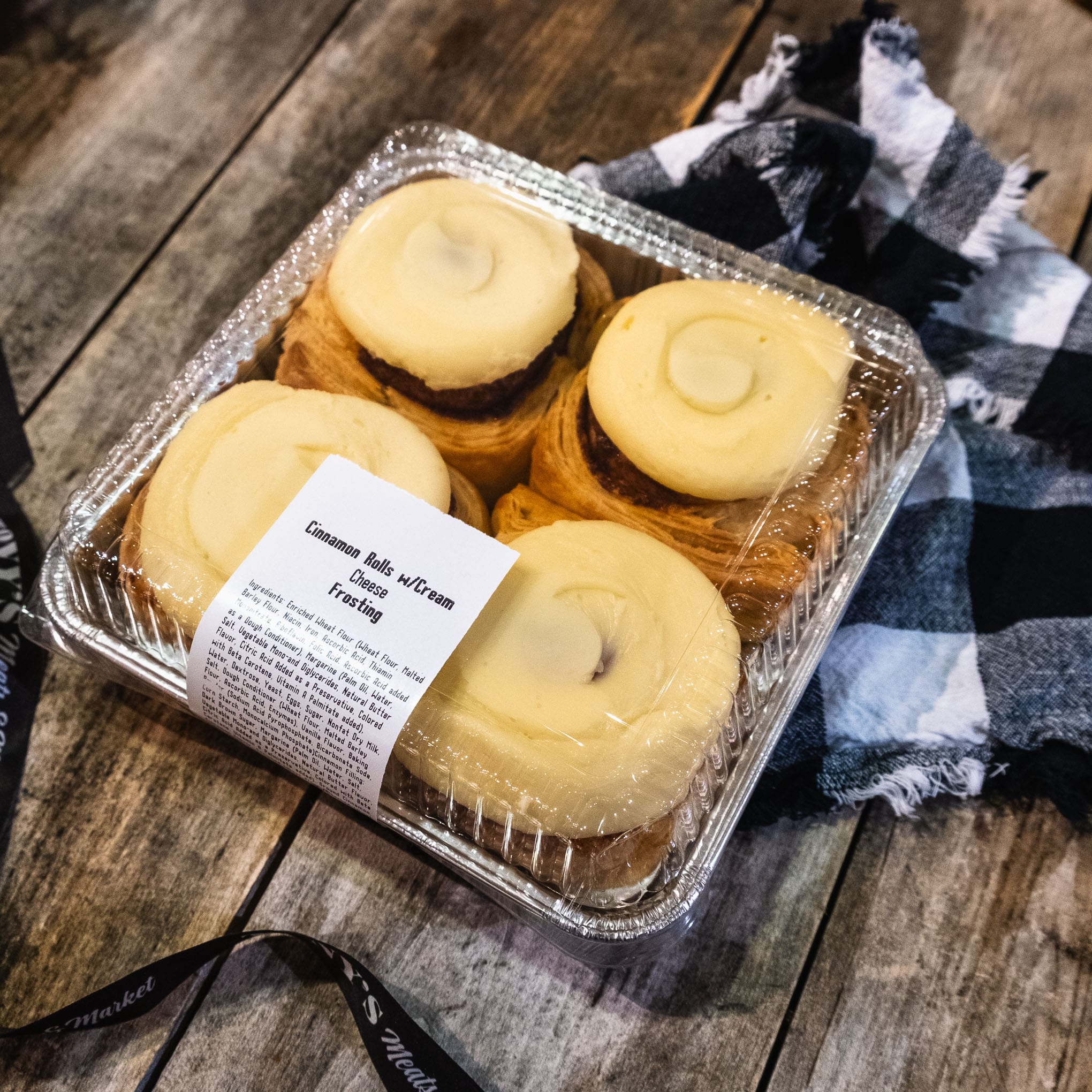 4-Pack Cinnamon Roll w/ Cream Cheese Frosting - Tony's Meats & Market